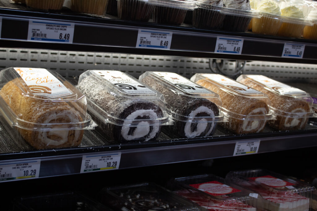 Breads & Bakery Clinton Township | Holiday Market